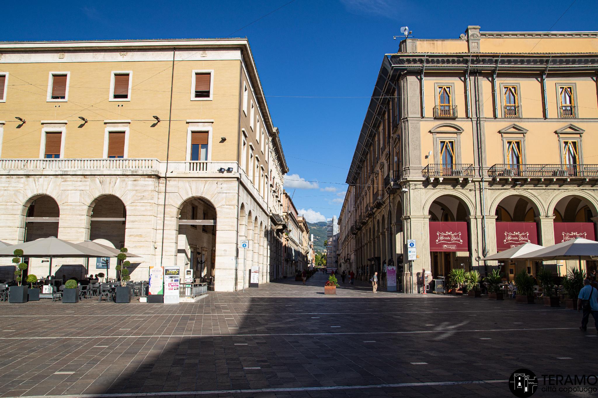 Piazza Martiri della Libertà - Teramo Città Capoluogo
